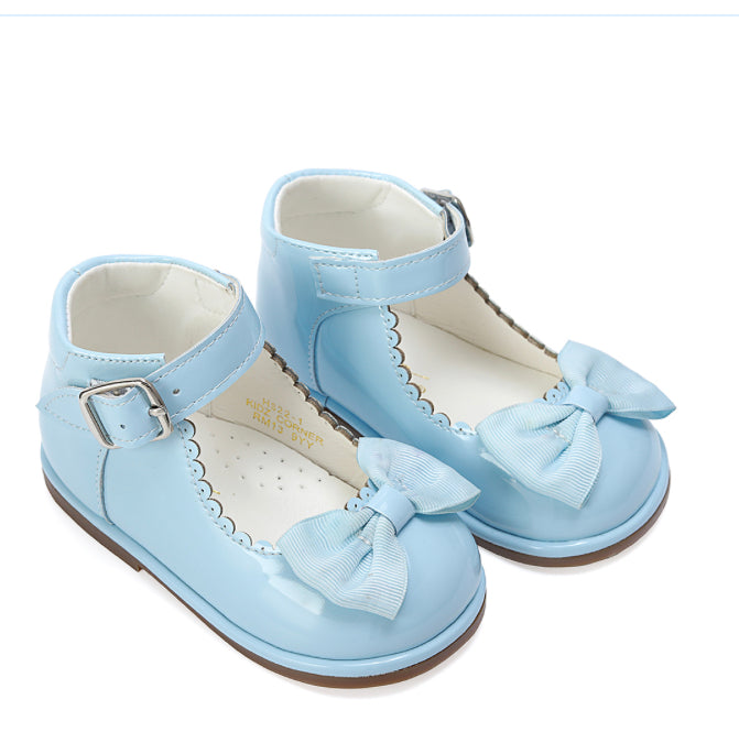Baby Blue Bow Shoes 3-10 (Infant Sizes) – Bella Sorella Babywear